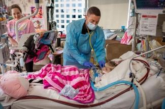 Extracorporeal Membrane Oxygenation | Texas Children's
