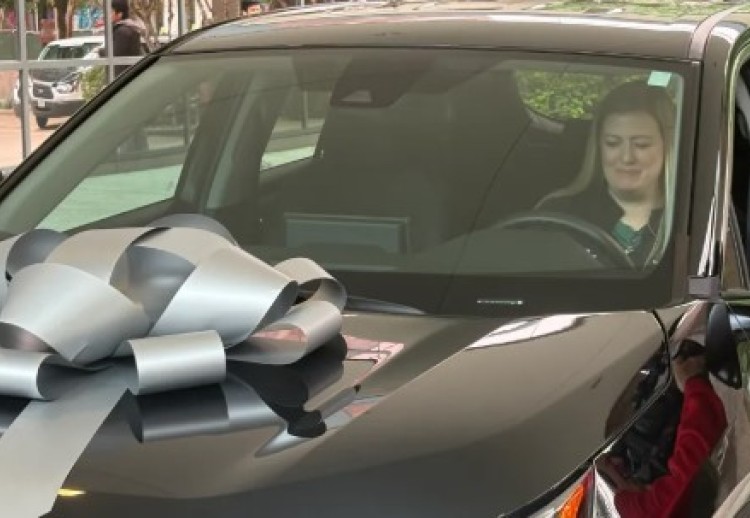 CW 39 with Mallory Key: Texas Children’s Hospital nurse gets free car ...